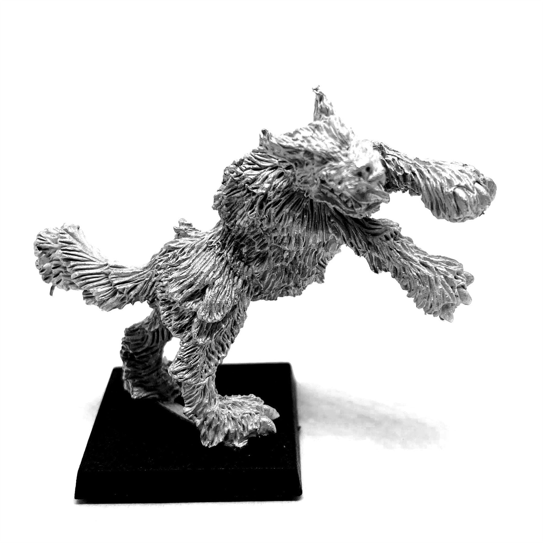Dire Wolf Miniature – McDougall Designs
